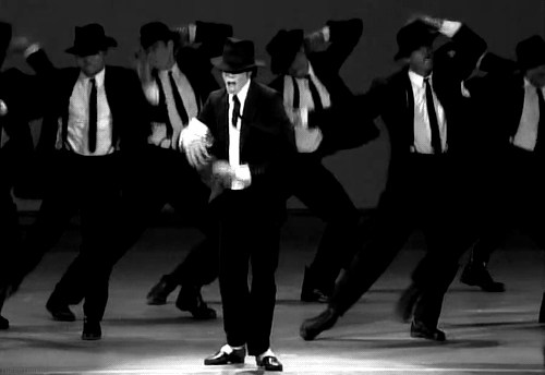 7 mesmerising GIFs that prove Michael Jackson was an incredible dancer