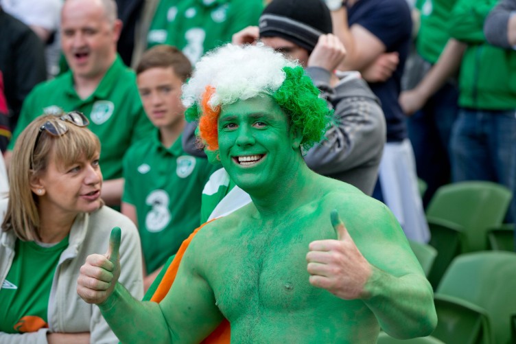 It's rare to see our fans like this. Appreciate the dedication : r ...